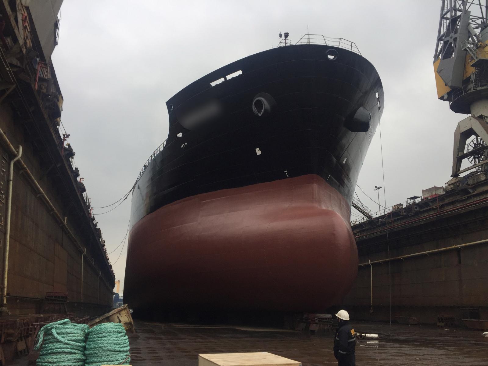 Chemical / Oil Tanker Explosion in Cargo Tanks - Evdemon & Partners